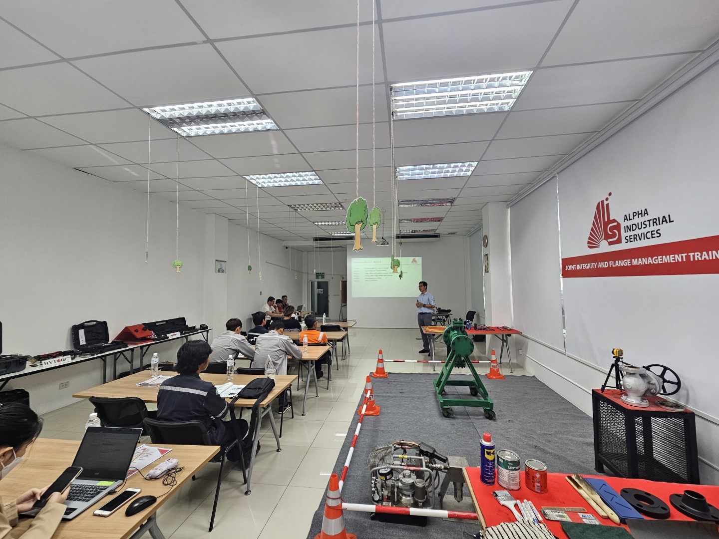 Basic Bolting Training | Alpha Industrial Services